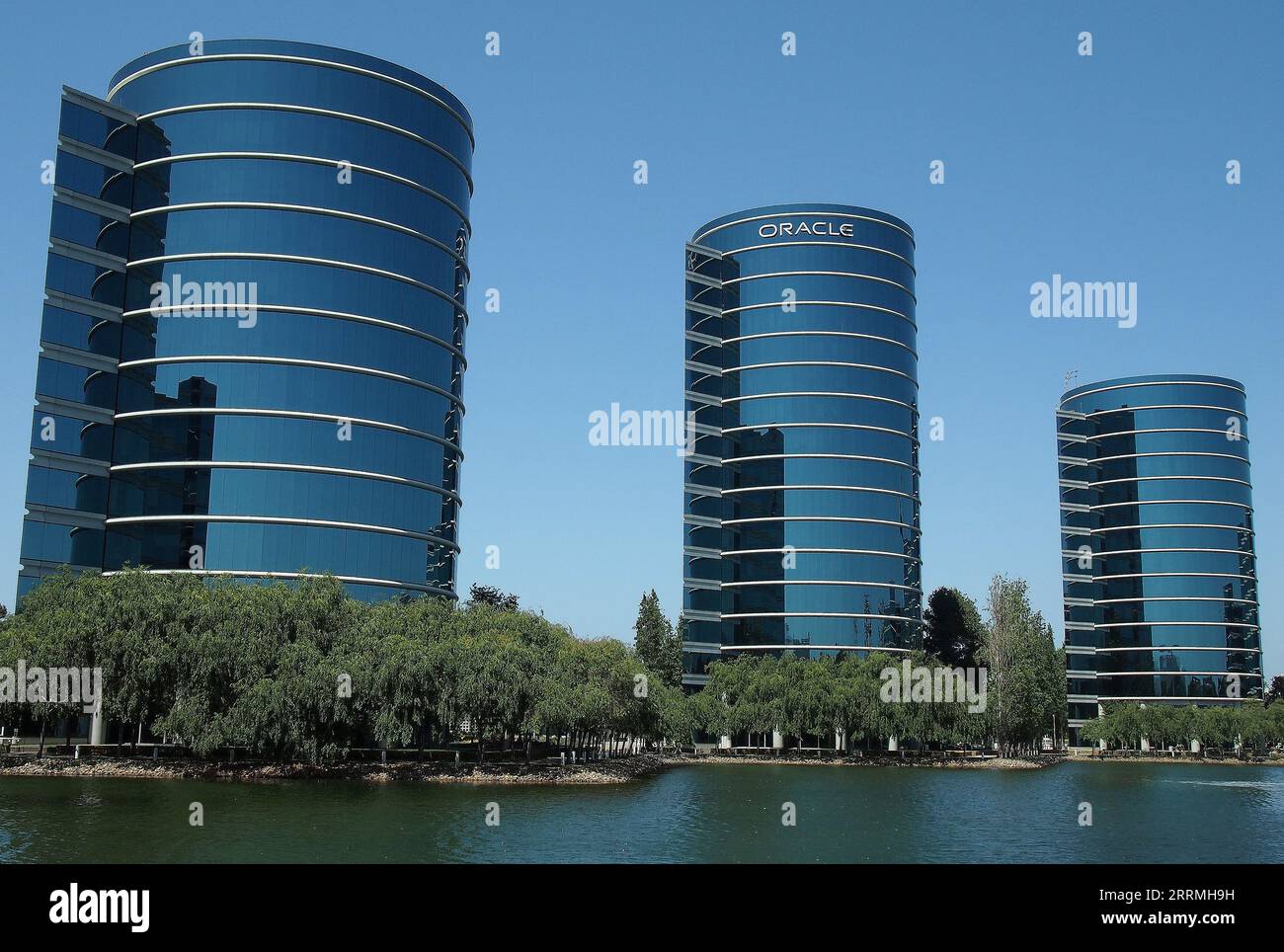 Oracle Corporation campus buildings, Redwood Shores California Stock ...