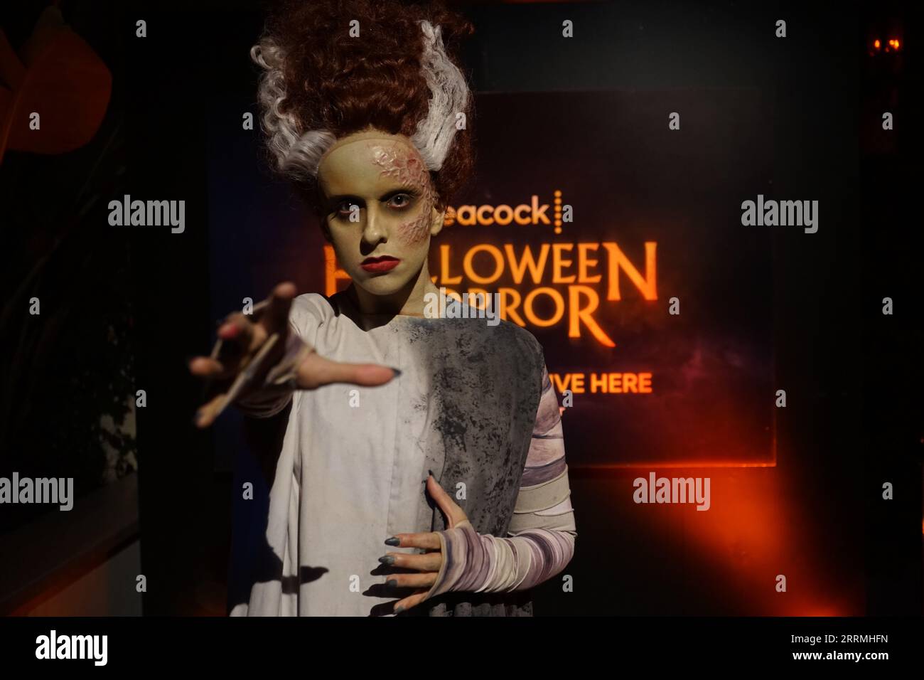 Los Angeles, USA. 7th Sep, 2023. A staff member in Halloween costume is ...