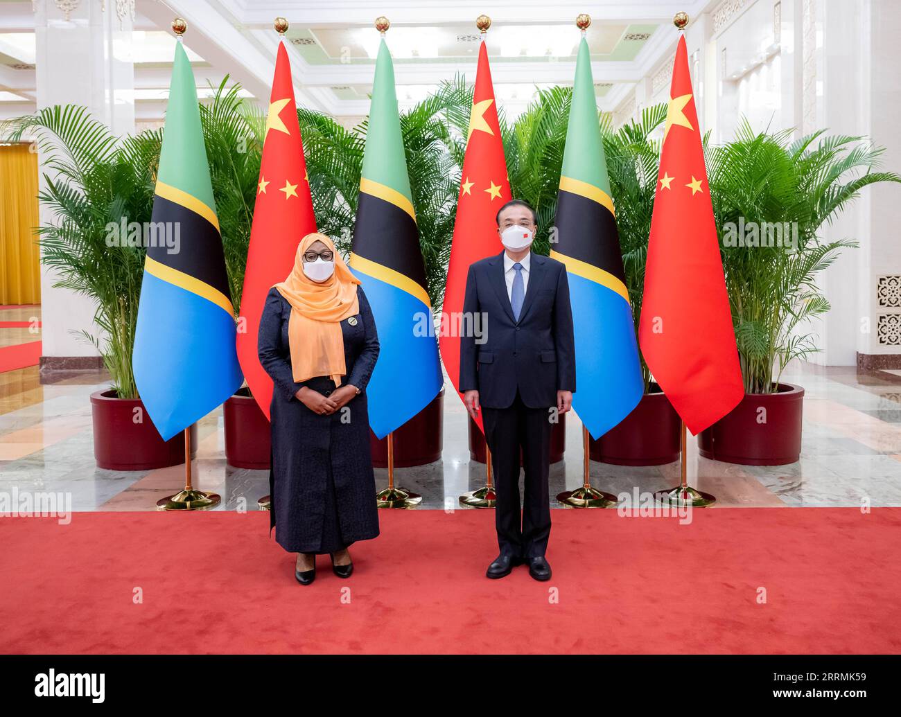 221103 -- BEIJING, Nov. 3, 2022 -- Chinese Premier Li Keqiang meets ...