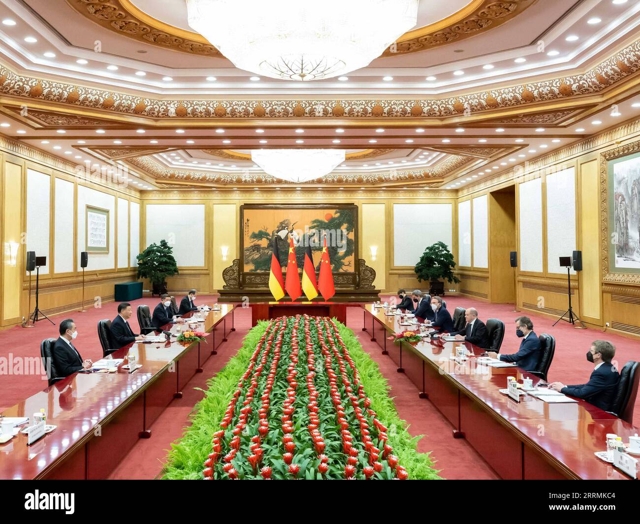 221104 -- BEIJING, Nov. 4, 2022 -- Chinese President Xi Jinping meets ...