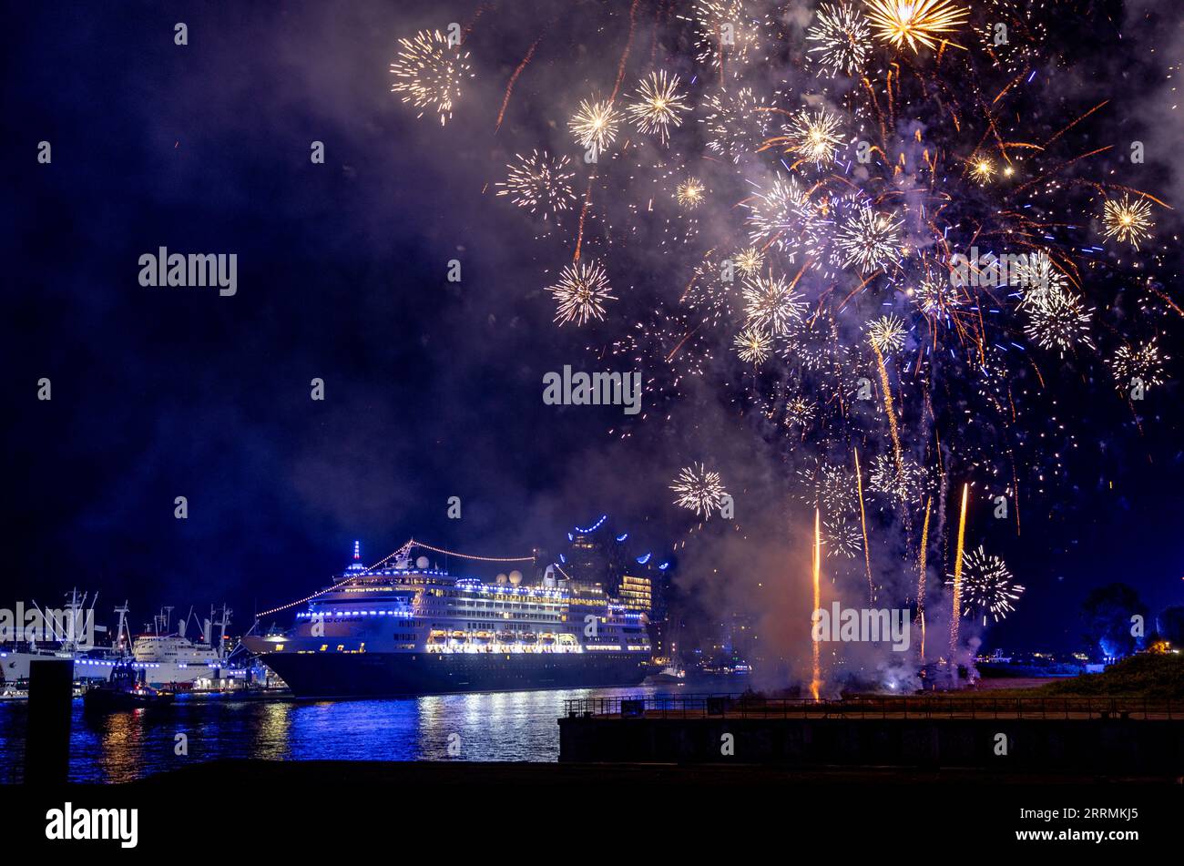 Hamburg, Germany. 08th Sep, 2023. Framed by fireworks, the cruise ship ...