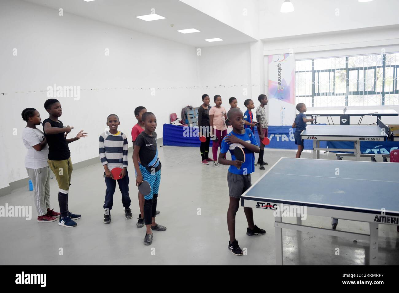 221113 -- GABORONE, Nov. 13, 2022 -- Kids practice table tennis at BNYC ...