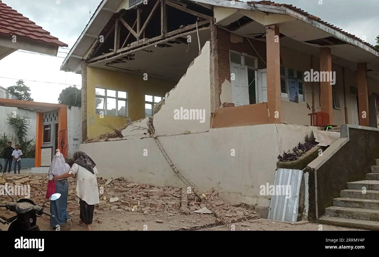 221121 -- CIANJUR, Nov. 21, 2022 -- This photo taken on Nov. 21, 2022 ...