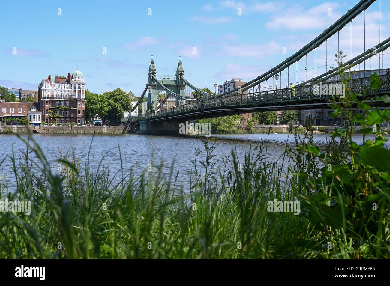 Hammersmith view river hi-res stock photography and images - Alamy