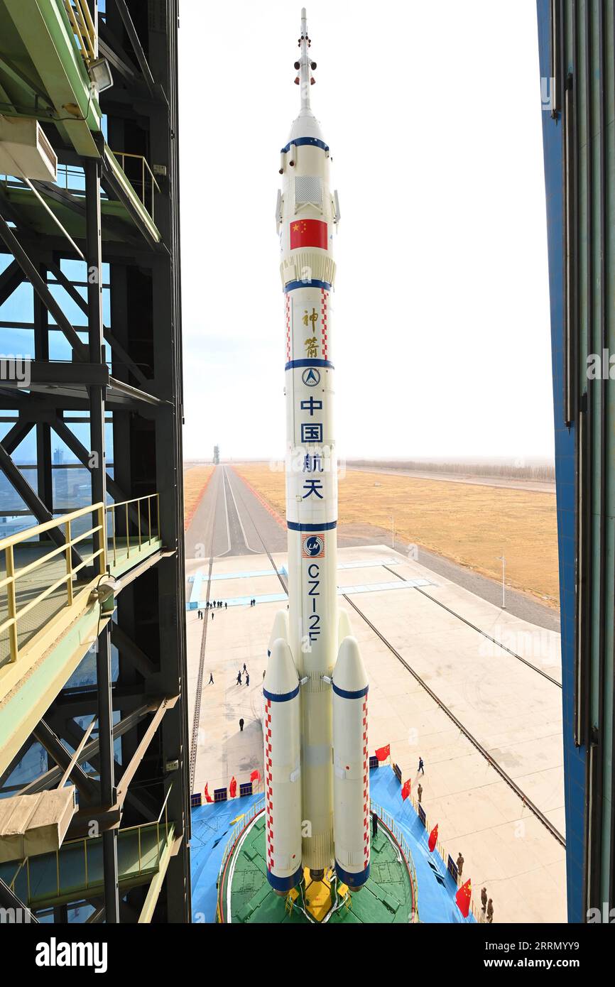 221121 -- JIUQUAN, Nov. 21, 2022 -- The combination of the Shenzhou-15 ...