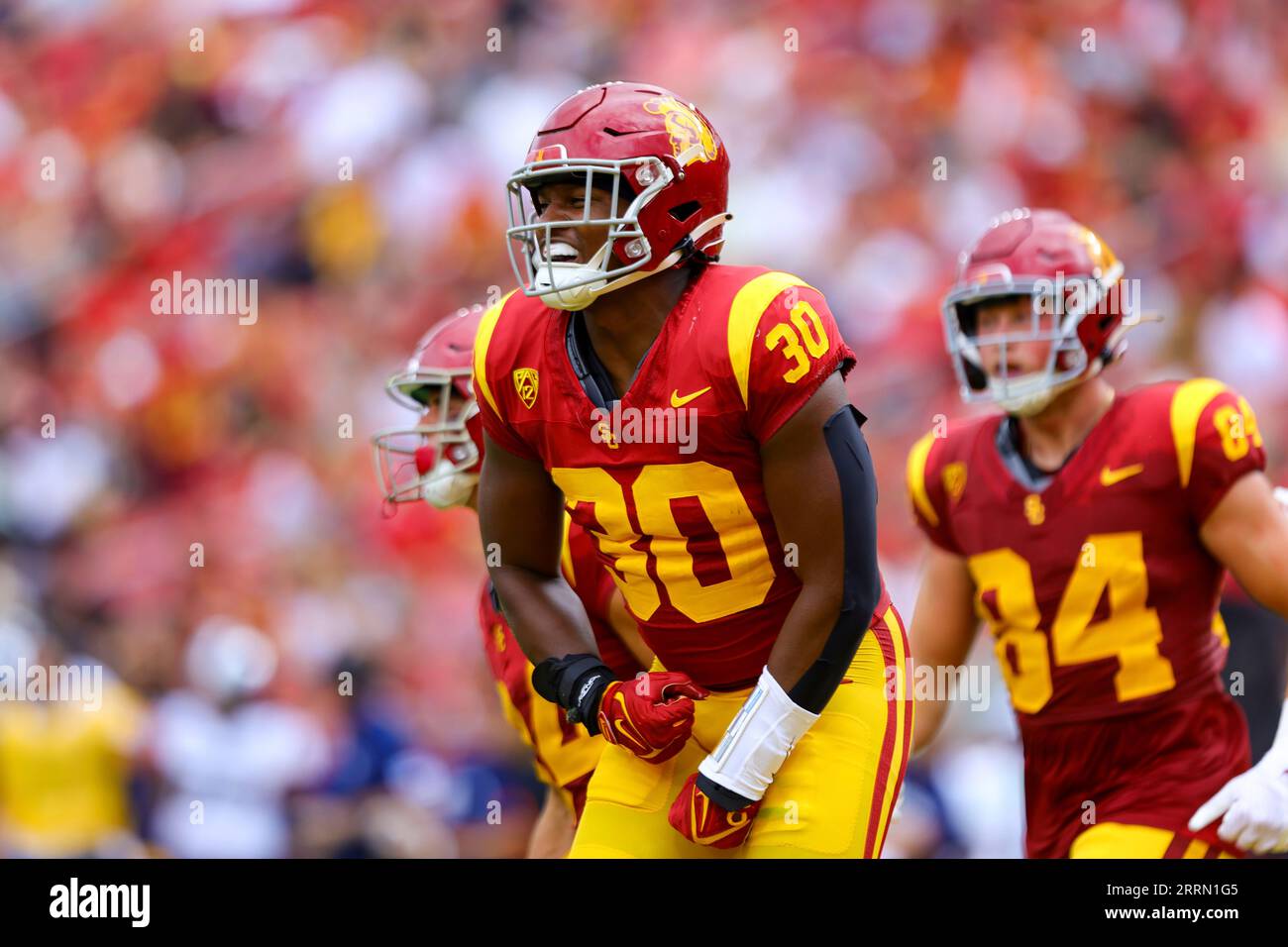 LOS ANGELES, CA - SEPTEMBER 02: USC Trojans linebacker Chris Thompson ...