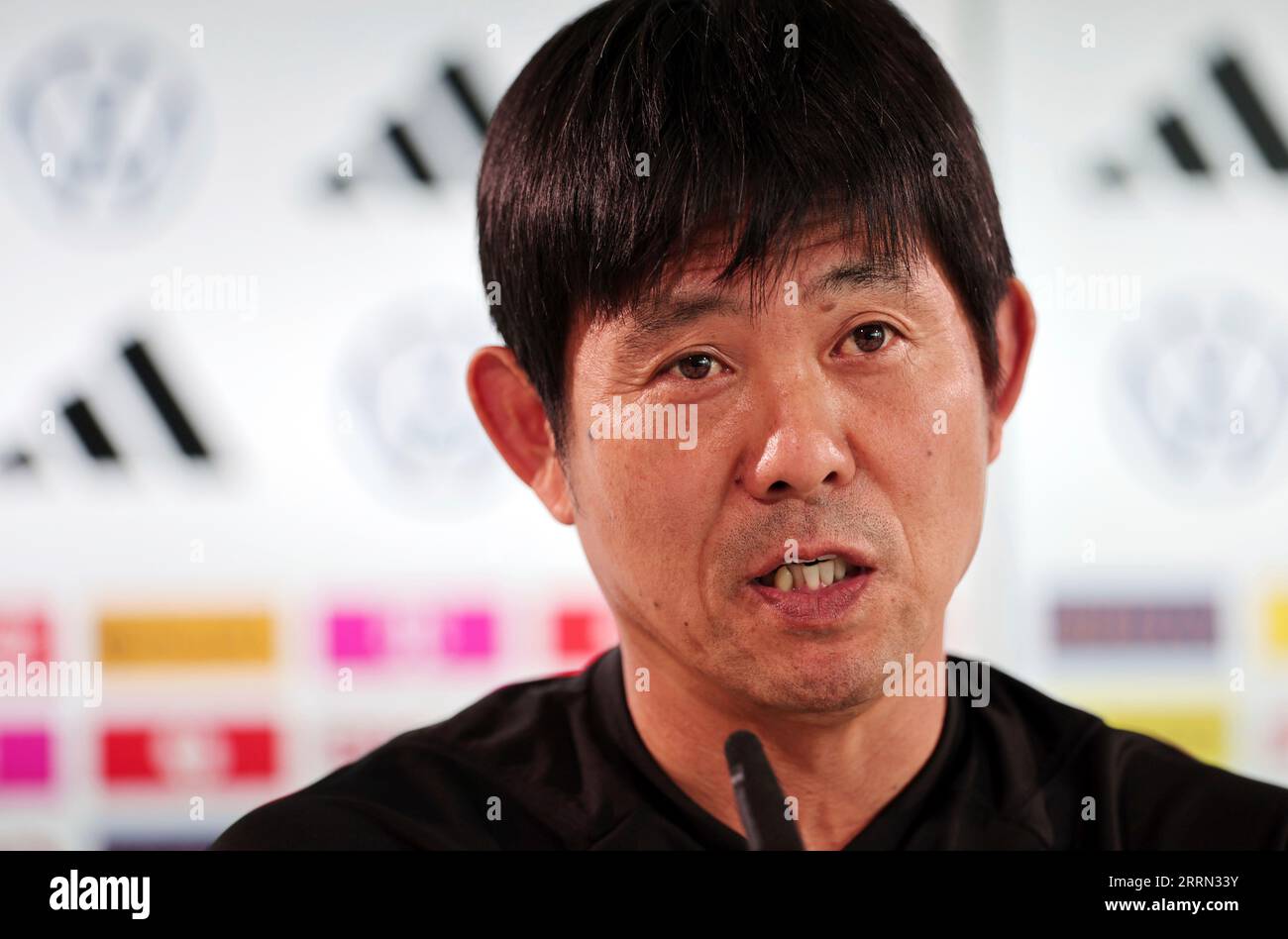 Manager of the Japan national football team "Samurai Blue" Hajime ...