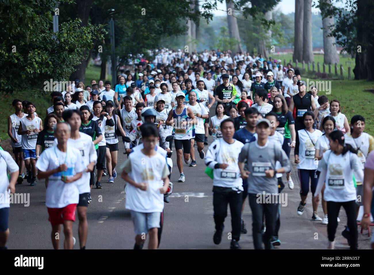 221204 -- SIEM REAP, Dec. 4, 2022 -- Participants compete in the 27th Angkor Wat International ...