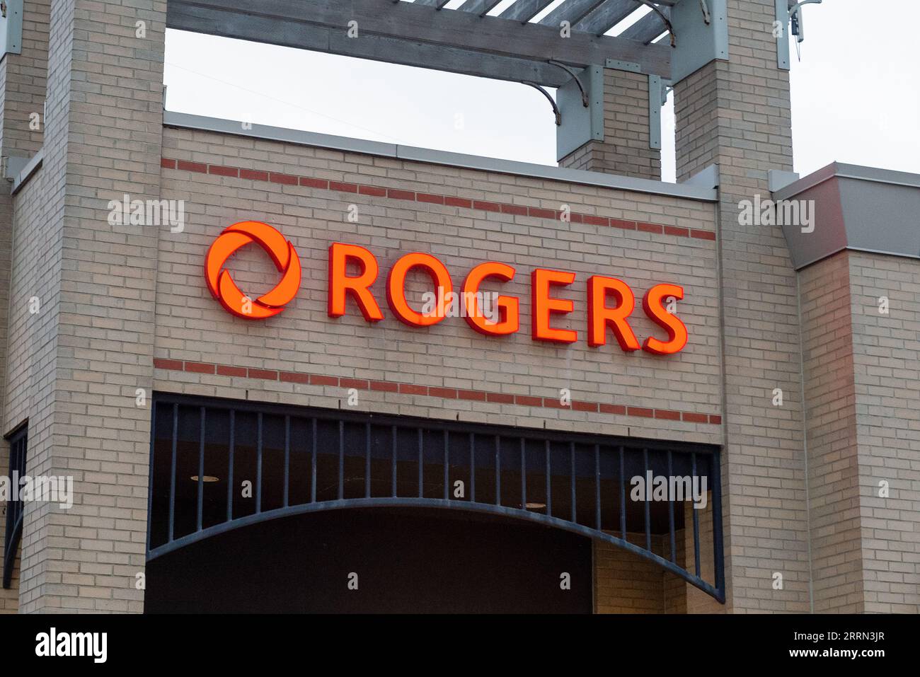 Rogers media building logo hi-res stock photography and images - Alamy