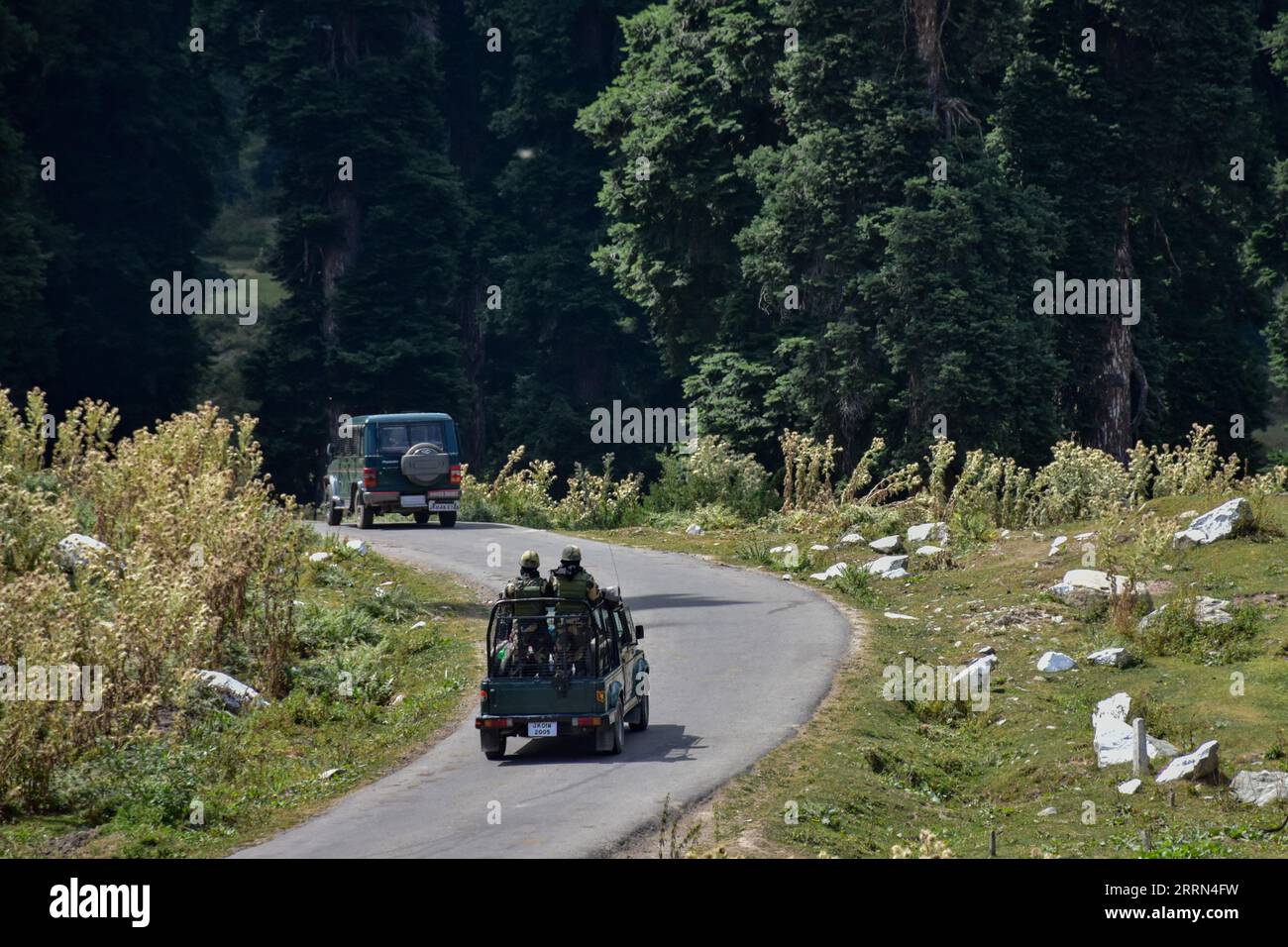 Bota Pathri, India. 08th Sep, 2023. Army vehicles move along the road ...