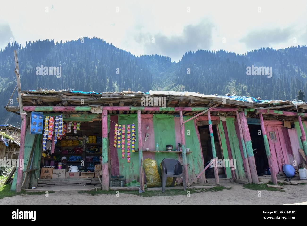 Bota Pathri, India. 08th Sep, 2023. A Kashmiri nomad shopkeeper waits ...