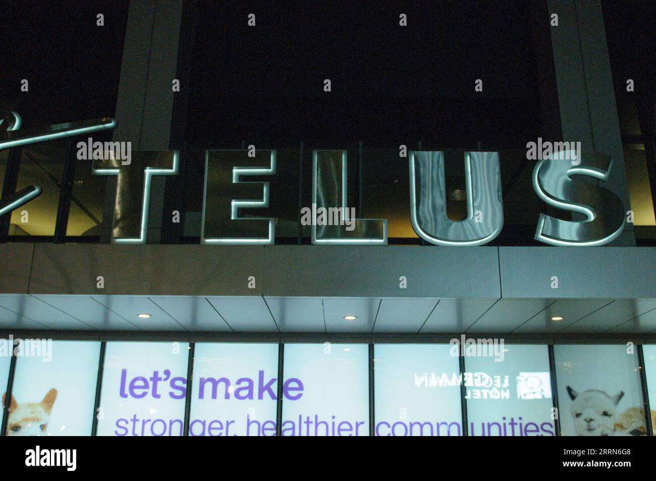 Telus corporate logo hi-res stock photography and images - Alamy