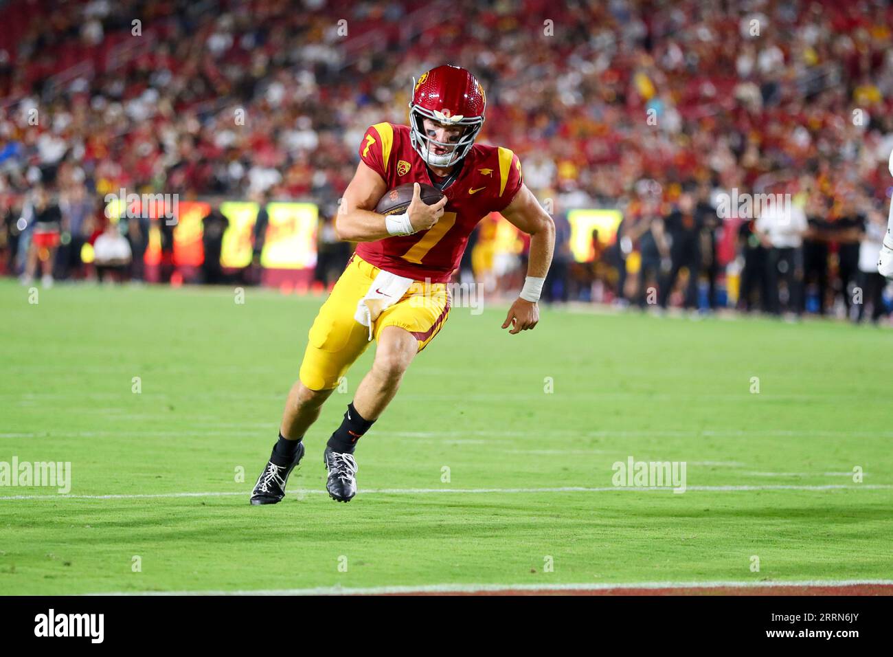 LOS ANGELES, CA - AUGUST 26: USC Trojans quarterback Miller Moss (7 ...
