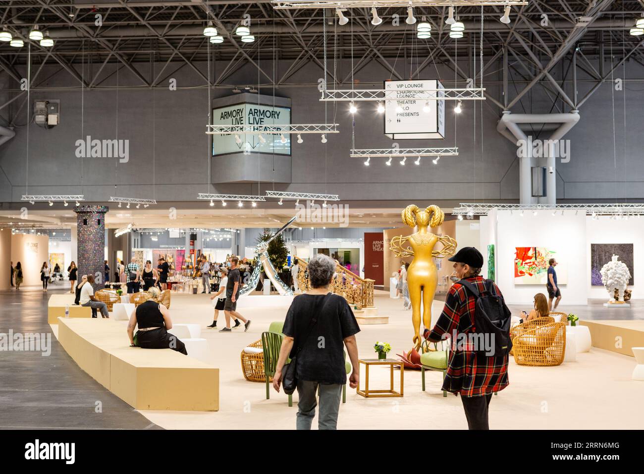 Armory art show ny hi-res stock photography and images - Alamy