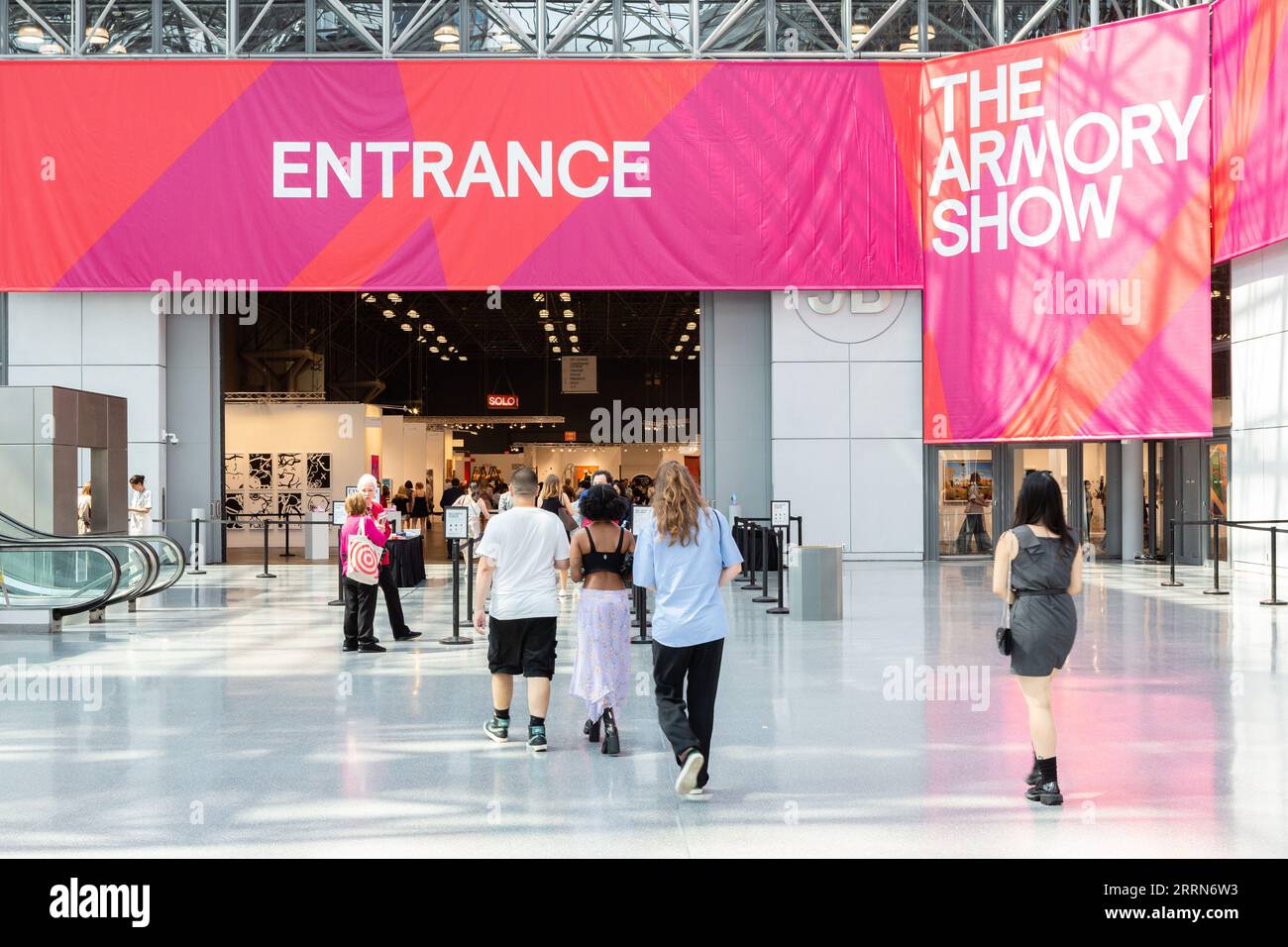 Armory art show ny hi-res stock photography and images - Alamy