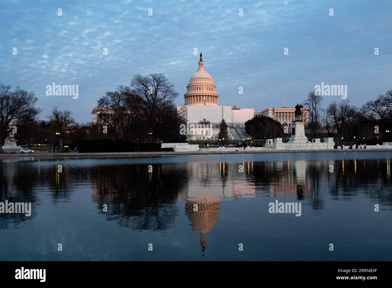 221221 -- WASHINGTON, Dec. 21, 2022 -- This photo taken on Dec. 20 ...