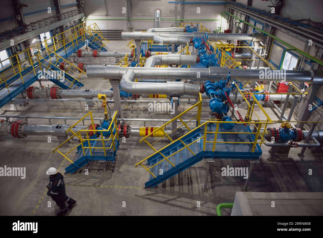 Pipeline section hi-res stock photography and images - Alamy