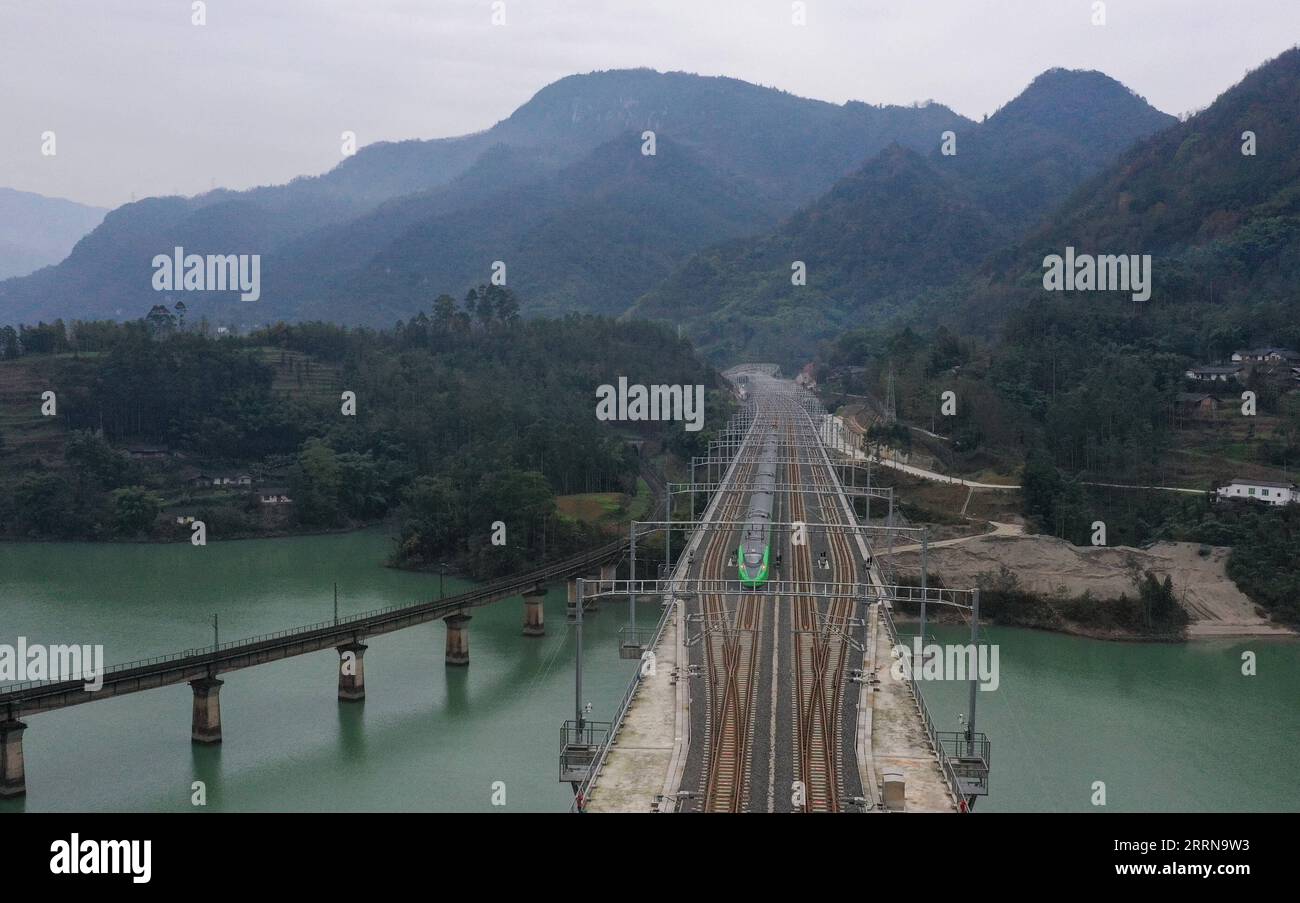 221226 -- CHENGDU, Dec. 26, 2022 -- This aerial photo taken on Dec. 26 ...