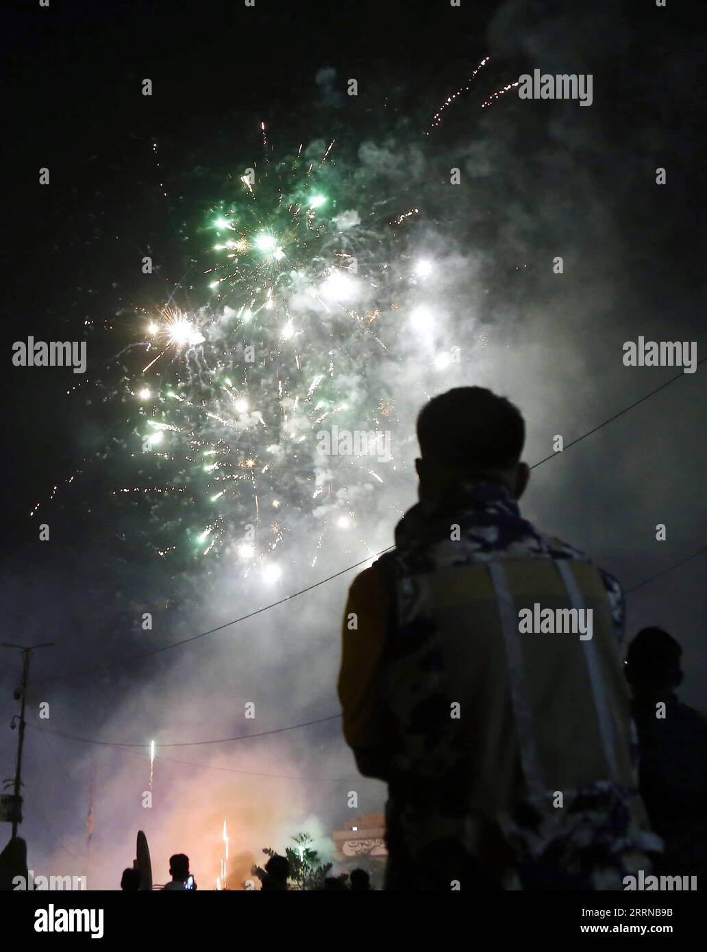 New year fireworks pakistan not paris hi-res stock photography and ...
