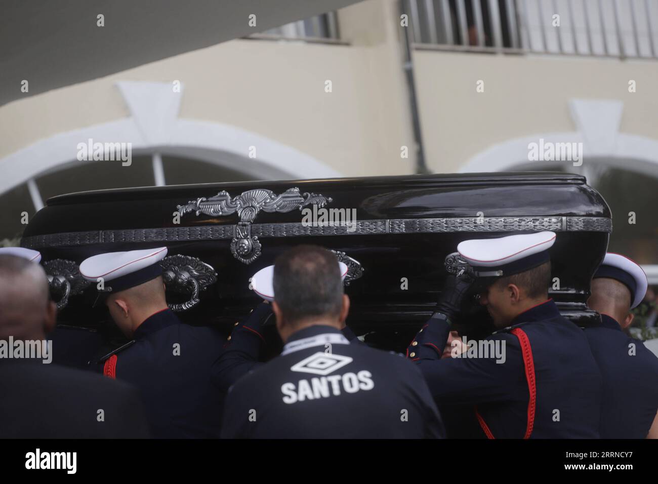 230104 -- SANTOS, Jan. 4, 2023 -- The coffin of the Brazilian football ...