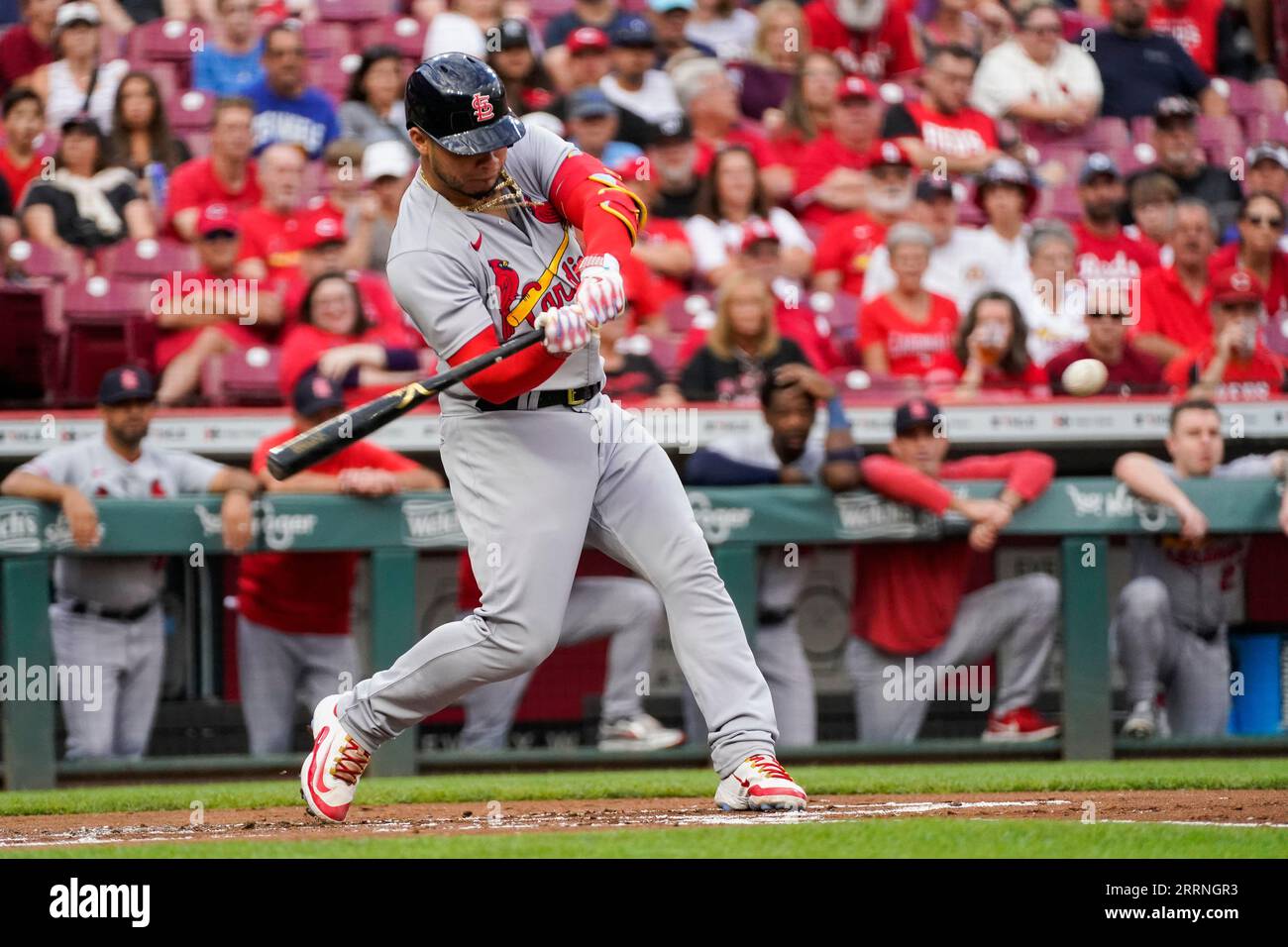 St. Louis Cardinals' Willson Contreras swings, hitting a three-run home ...