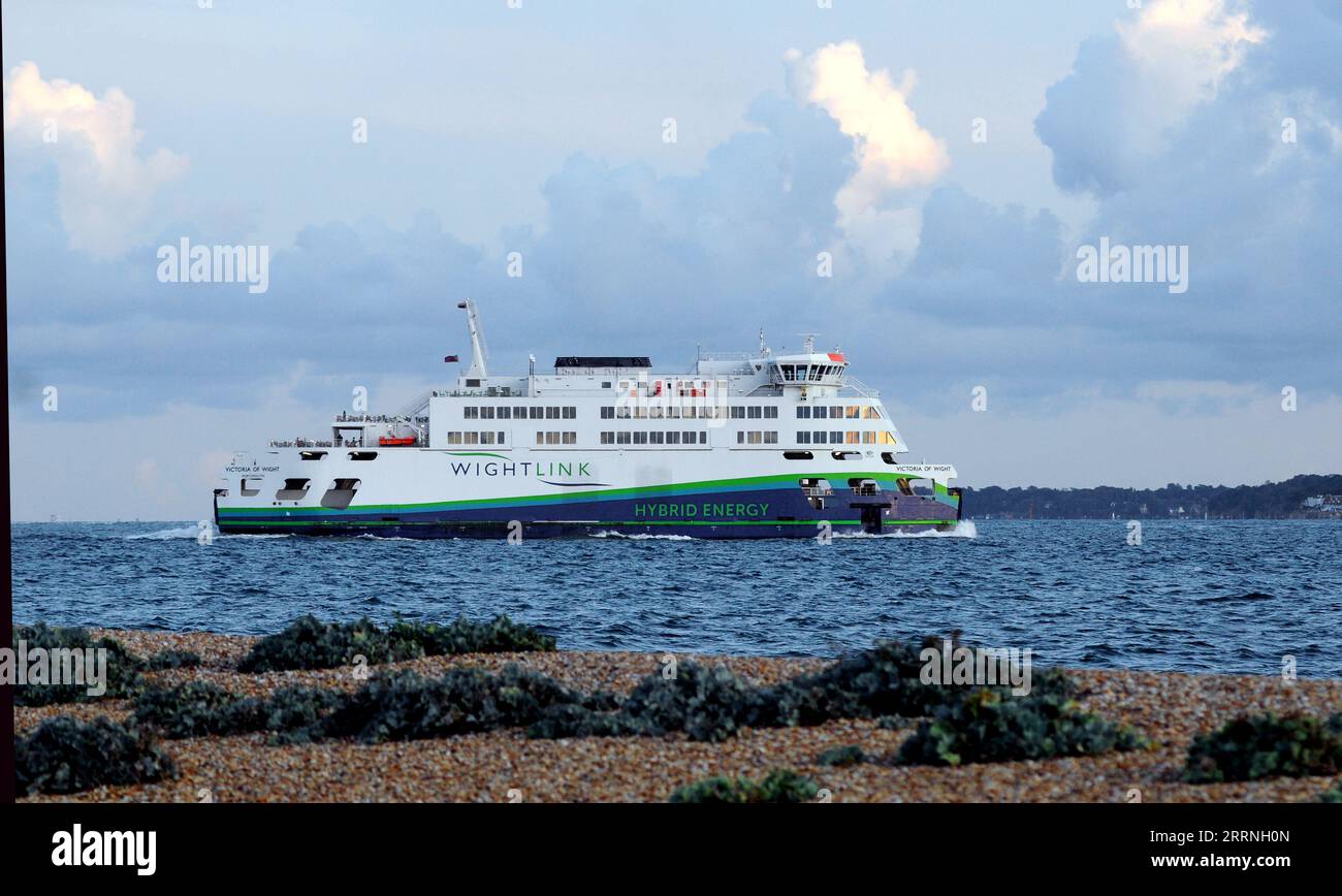 WIGHTLINK FERRY VICTORIA OF WIGHT PASSES, GILKICKER, GOSPORT. PIC MIKE ...