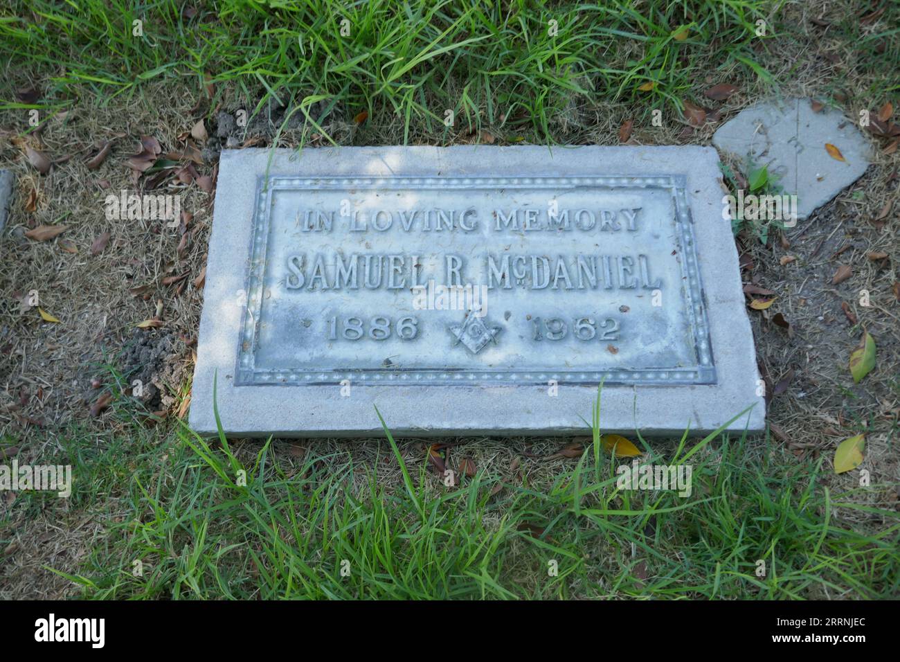 Hattie mcdaniel grave hi-res stock photography and images - Alamy