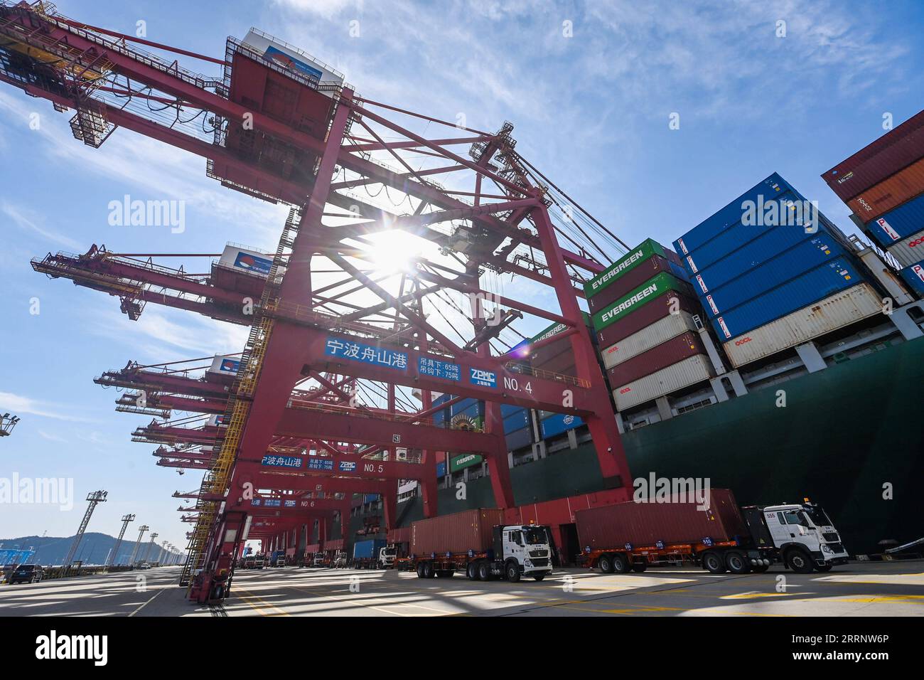 Dapukou container terminal hi-res stock photography and images - Alamy