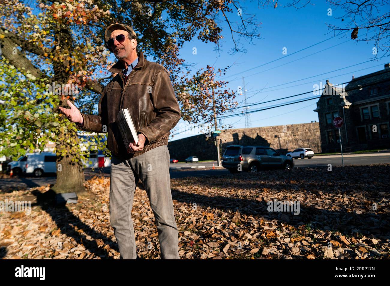 230210 -- PHILADELPHIA, Feb. 10, 2023 -- Allen Hornblum receives an ...