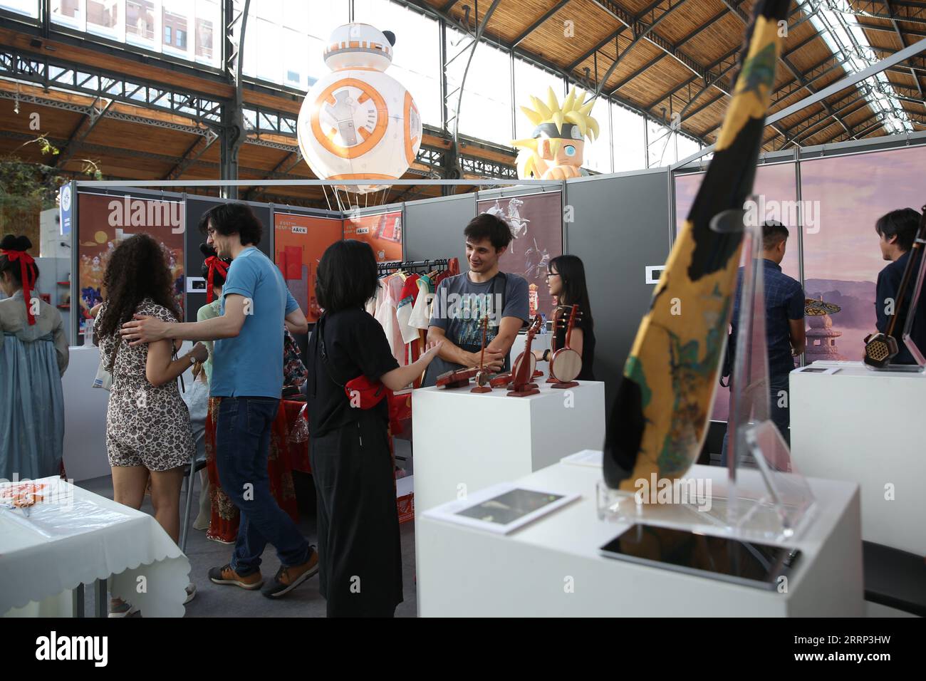 Brussels, Belgium. 8th Sep, 2023. People visit the Chinese Pavilion at ...