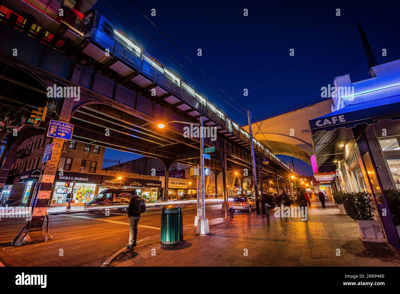 Astoria – Ditmars Boulevard Subway Station Astoria Queens New York, New ...