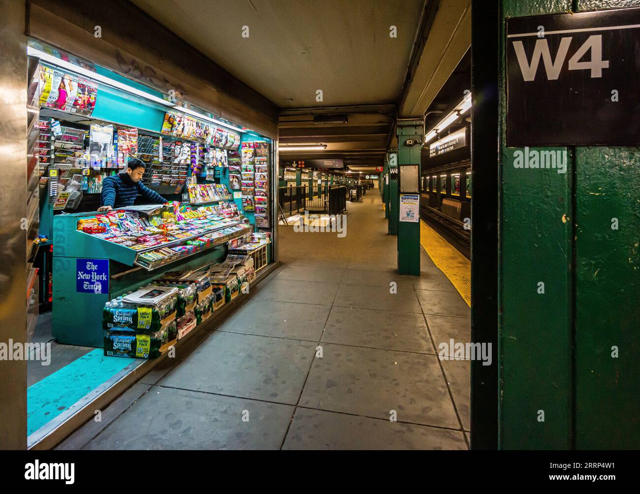 Third street and washington avenue hi-res stock photography and images - Alamy