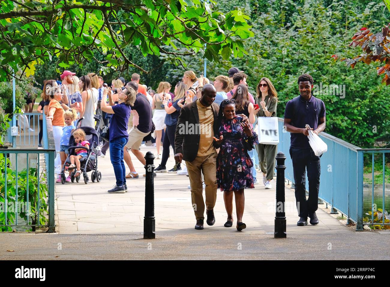 30 degrees celsius hi-res stock photography and images - Alamy