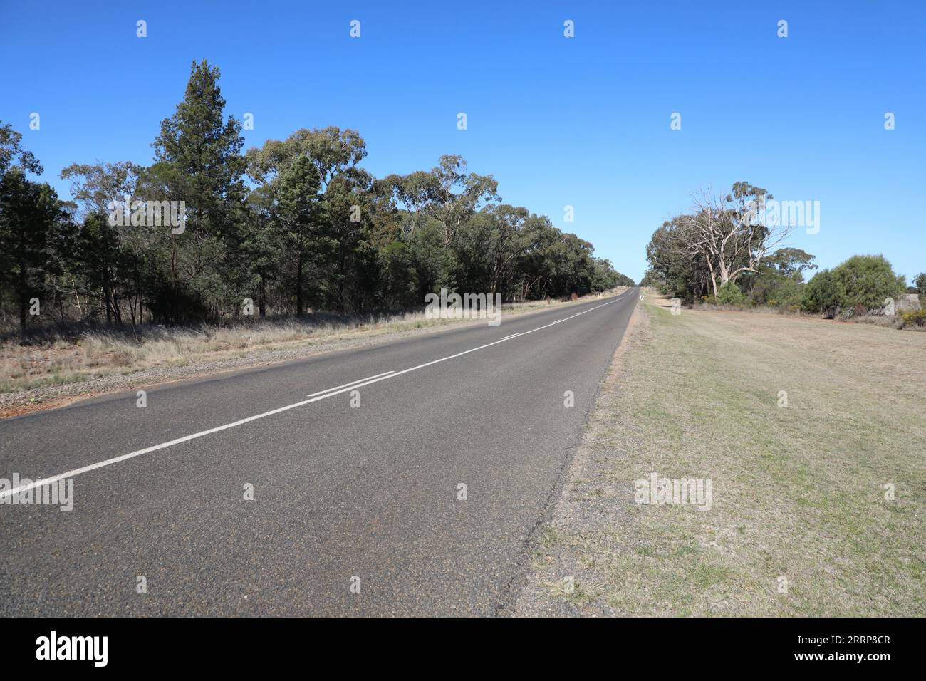 A stretch of The Bogan Way just south of Tottenham, NSW, Australia ...