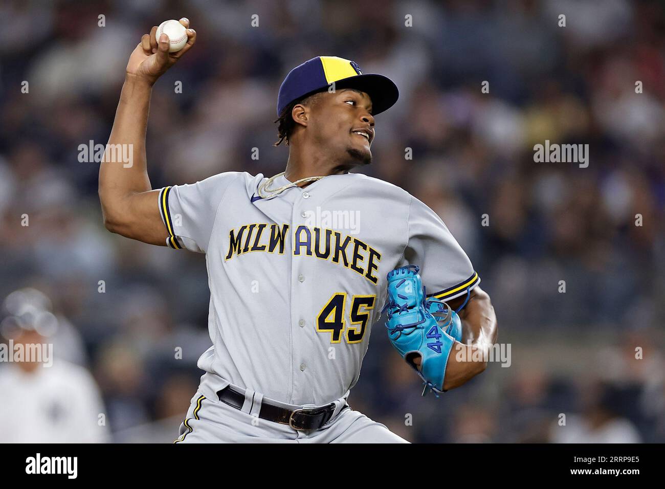 Milwaukee Brewers pitcher Abner Uribe (45) pitches against the New York ...