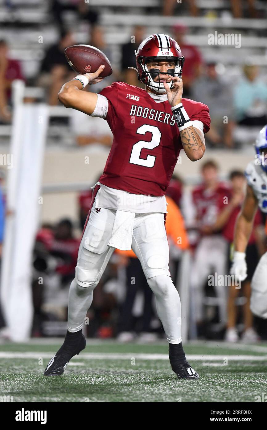 BLOOMINGTON, IN - SEPTEMBER 08: Indiana Hoosiers quarterback Tayven ...