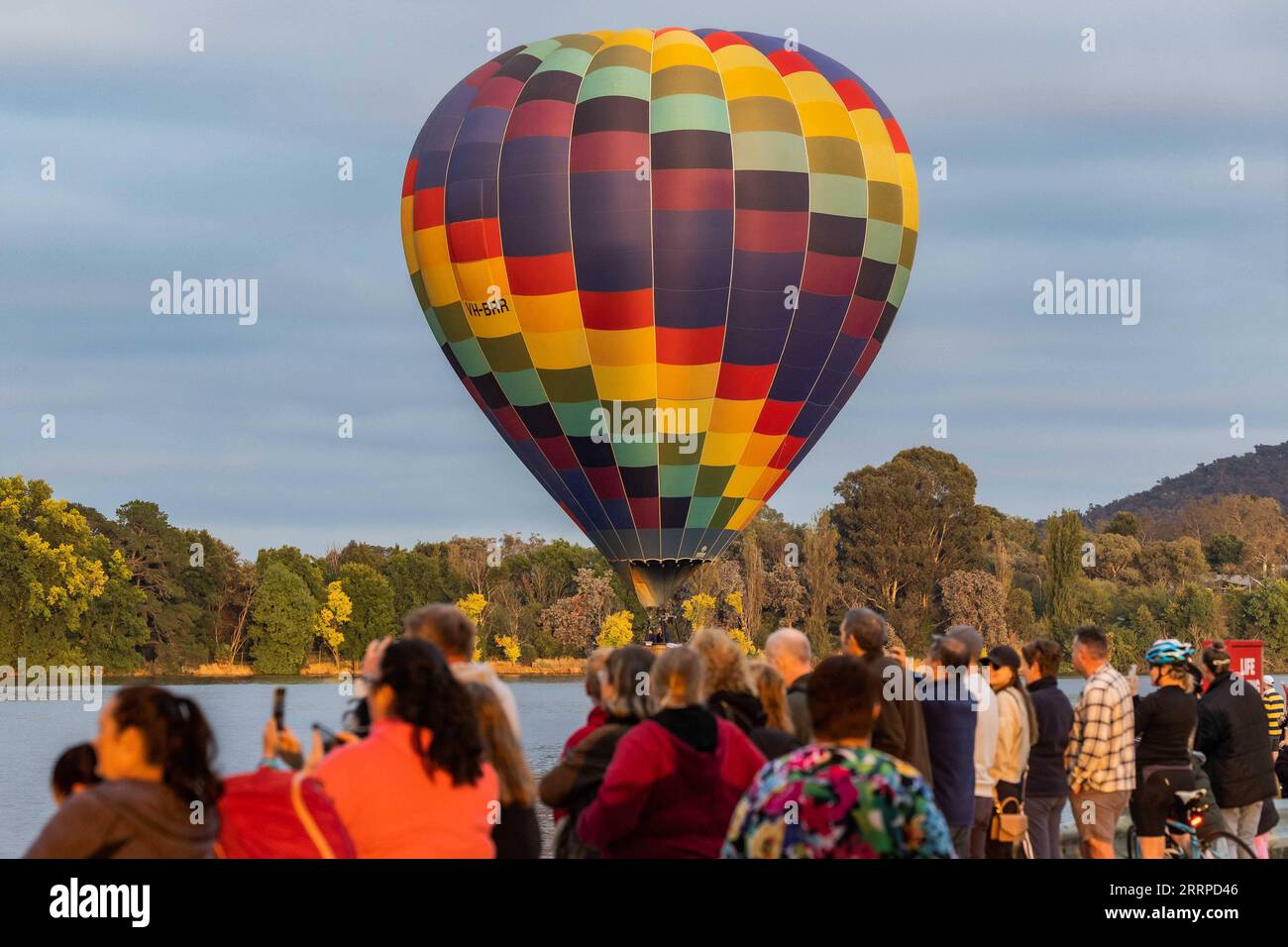 230314 -- CANBERRA, March 14, 2023 -- A hot air balloon flies over the ...