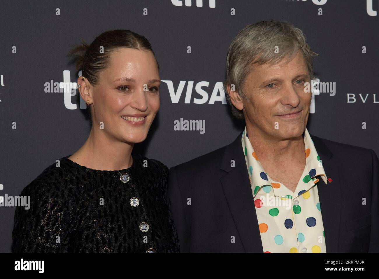 Toronto, Canada. 08th Sep, 2023. Vicky Krieps (L) and Viggo Mortensen ...