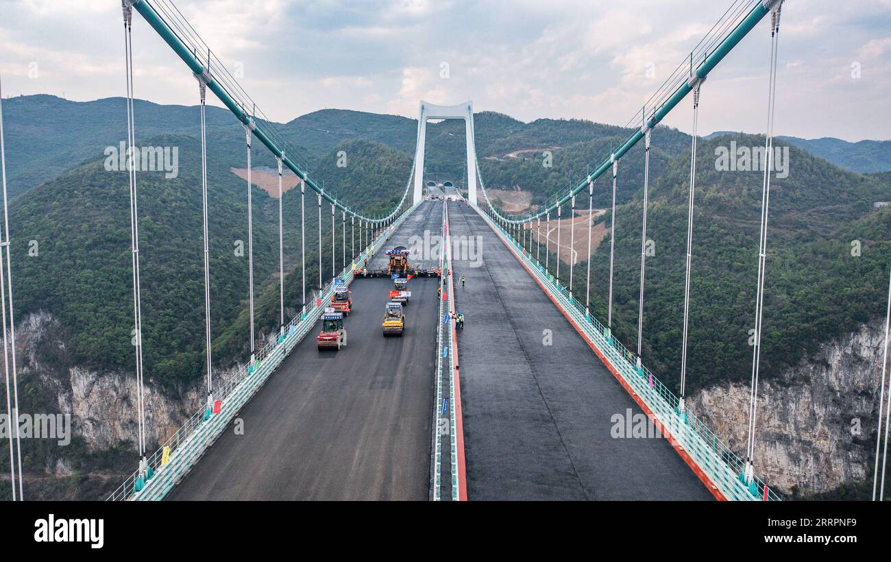 230404 -- JINSHA, April 4, 2023 -- This aerial photo taken on April 3 ...