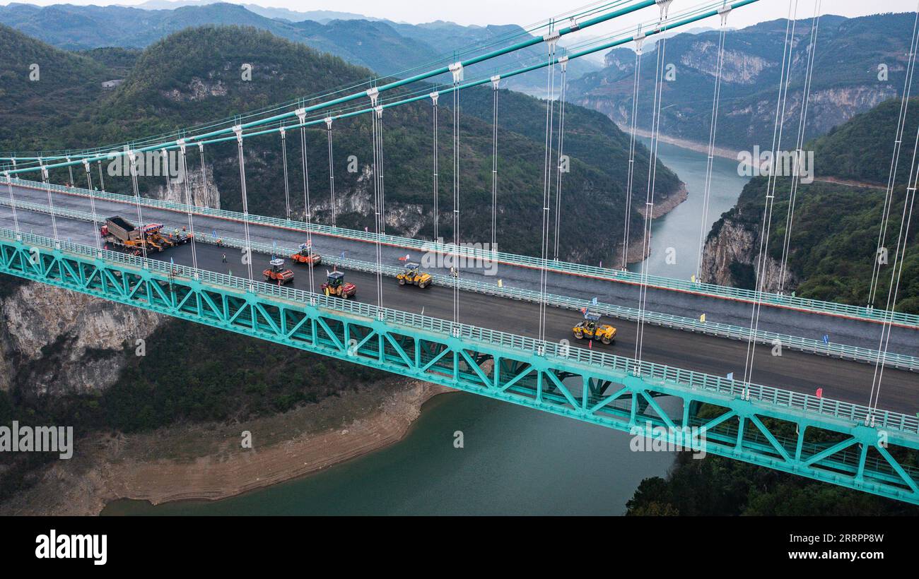 230404 -- JINSHA, April 4, 2023 -- This aerial photo taken on April 3 ...