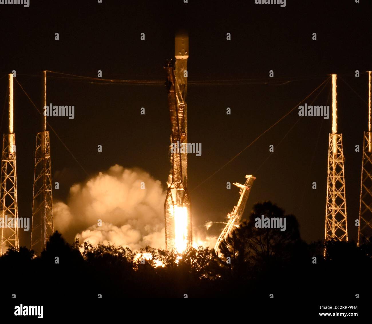 Cape Canaveral, Florida, USA. 8th Sep 2023. The SpaceX Falcon 9 rocket ...