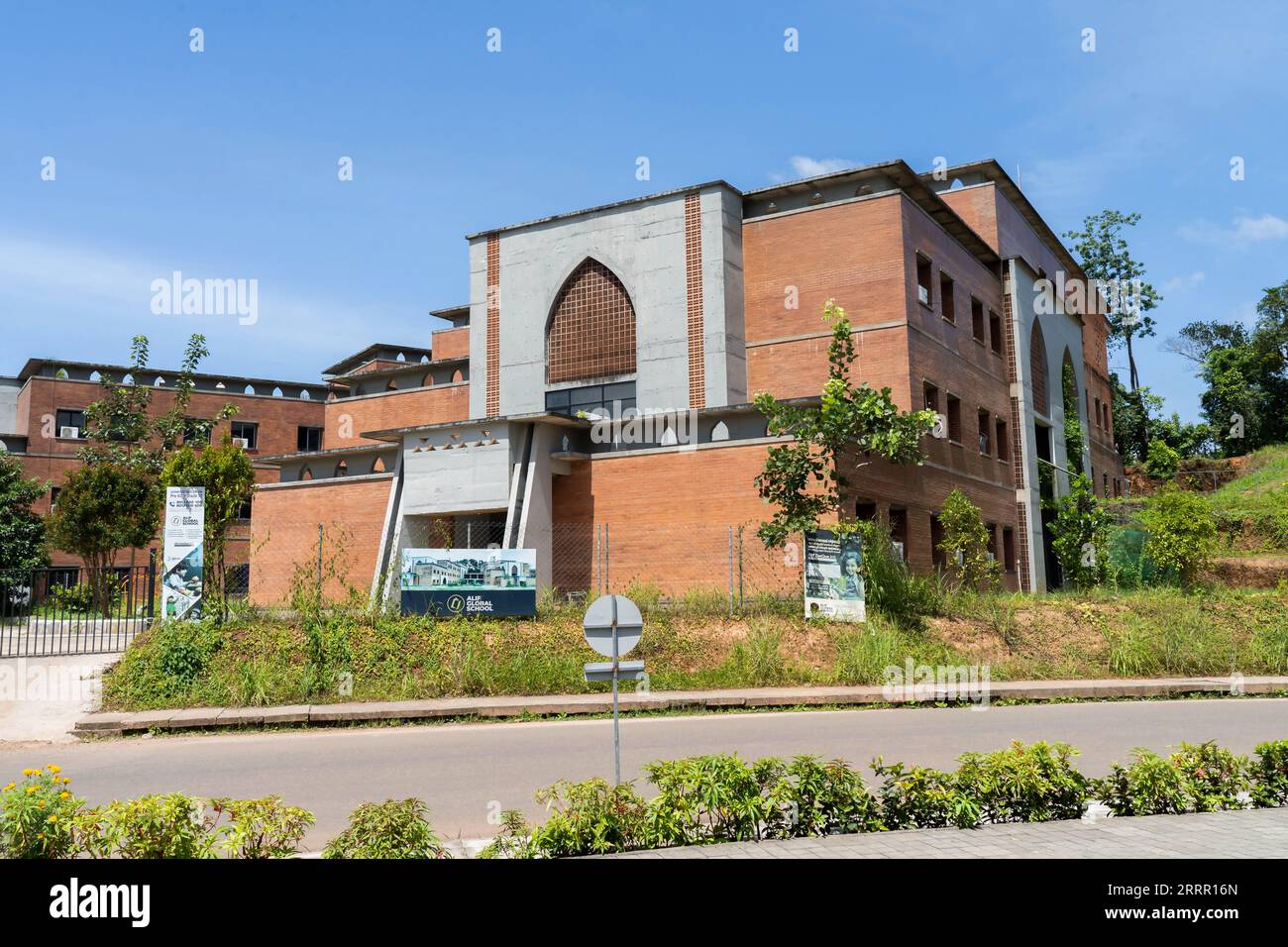 Markaz Knowledge City is a vision of a new future. scholars, scientists ...