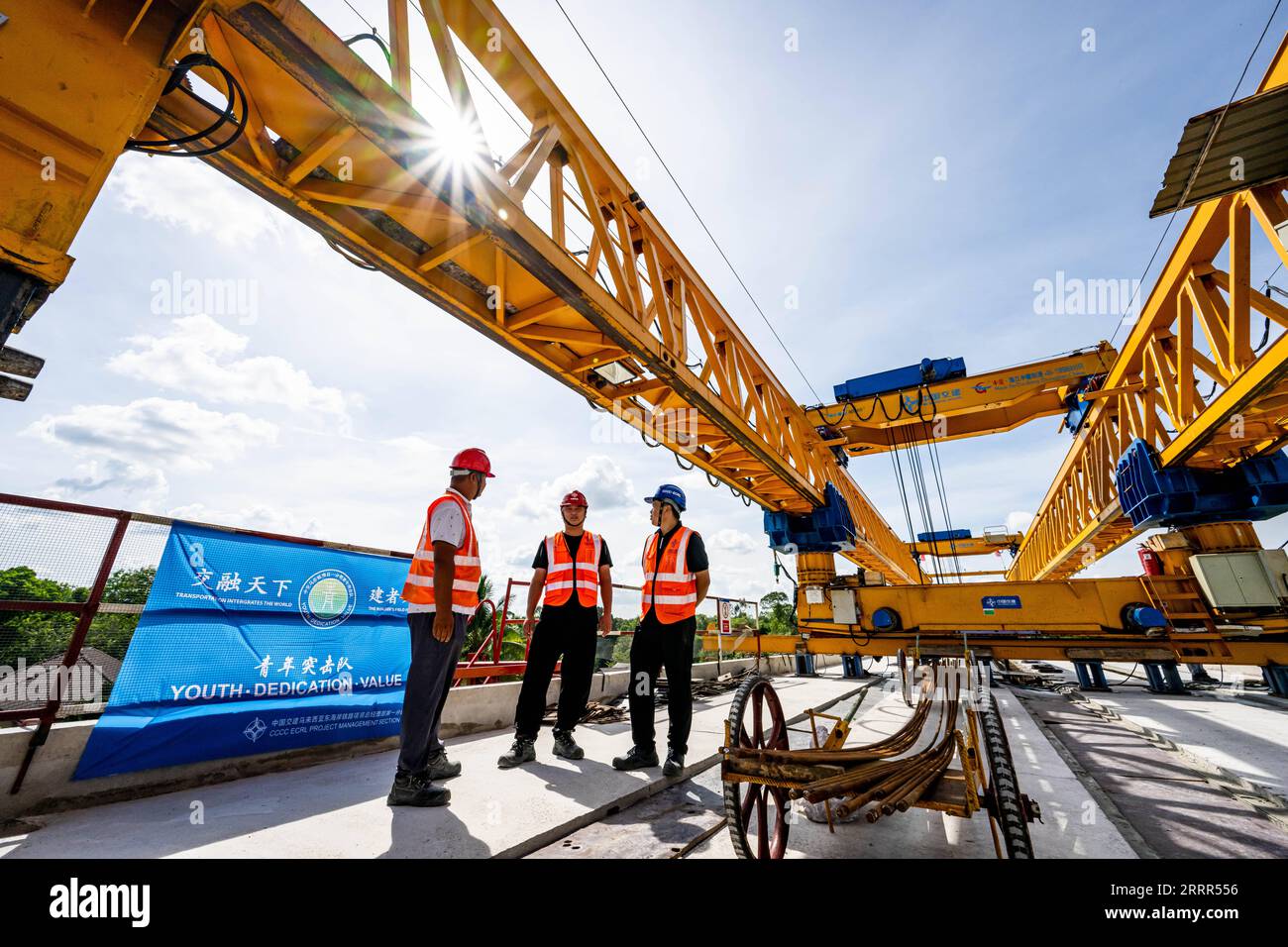230505 -- KOTA BHARU, May 5, 2023 -- Zhang Tan C, leader of the first ...