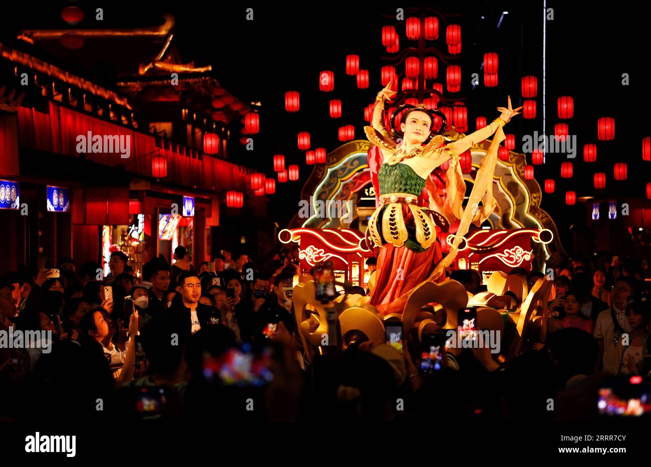 Grand tang dynasty everbright city hi-res stock photography and images ...