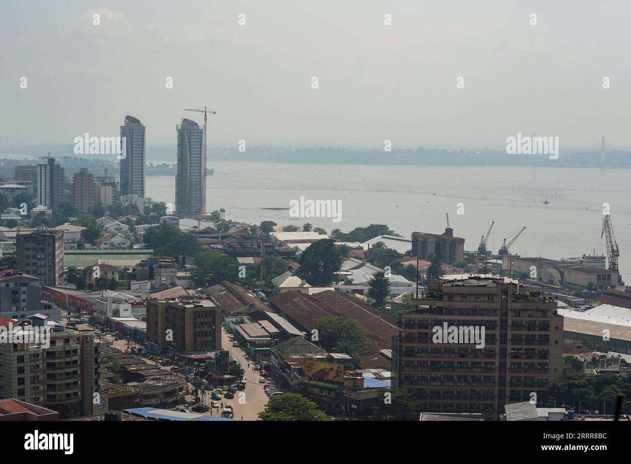 Dr congo river hi-res stock photography and images - Alamy