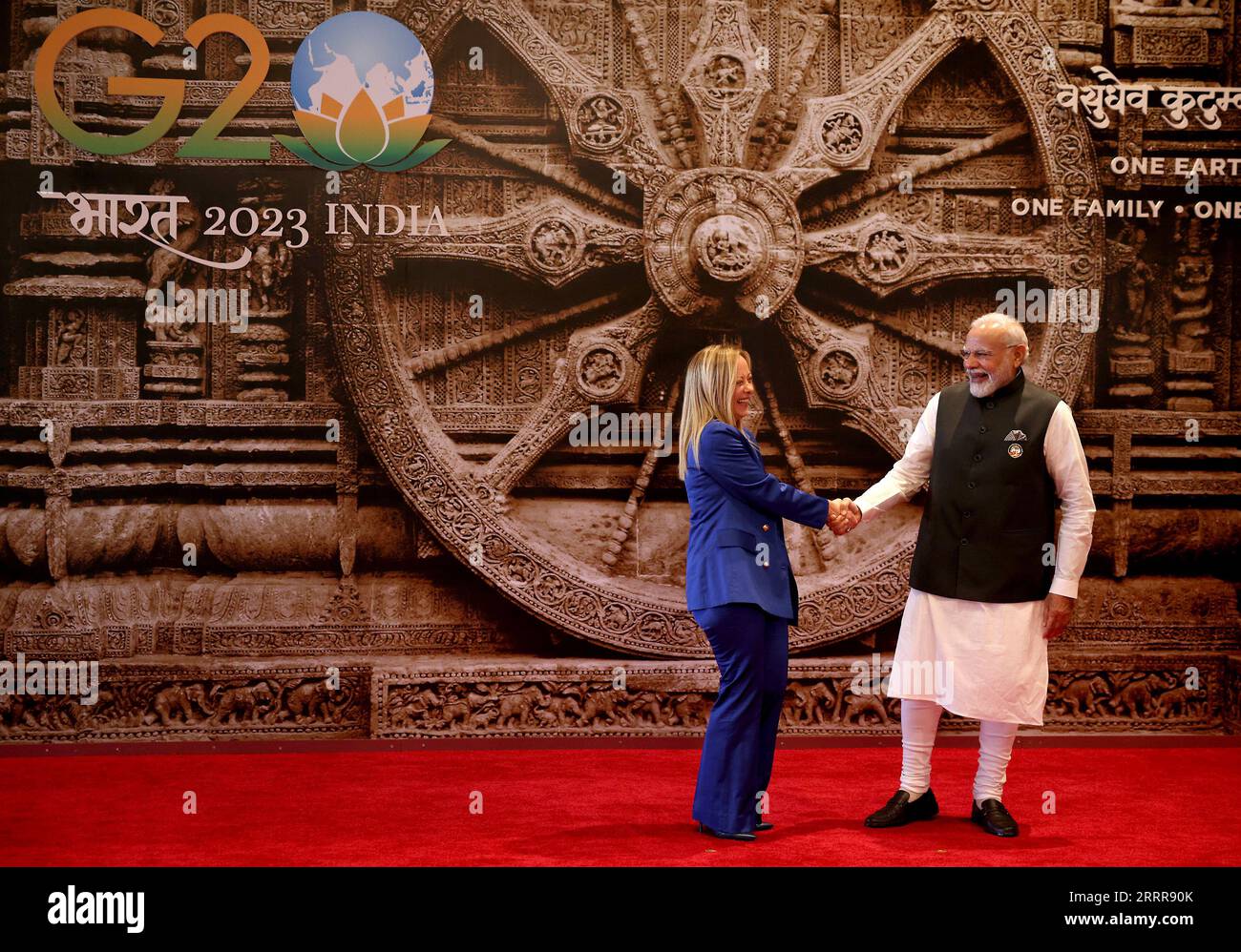 Italian Prime Minister Giorgia Meloni is greeted by Indian prime ...