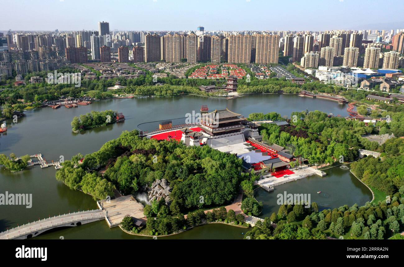 230518 -- XI AN, May 18, 2023 -- This aerial photo taken on April 25 ...