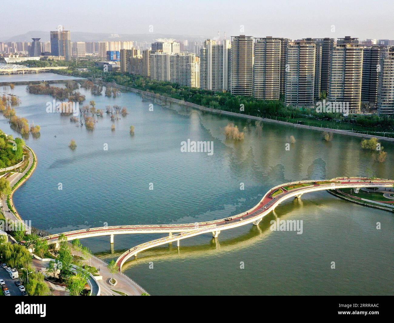 230517 -- XI AN, May 17, 2023 -- This aerial photo taken on April 16 ...