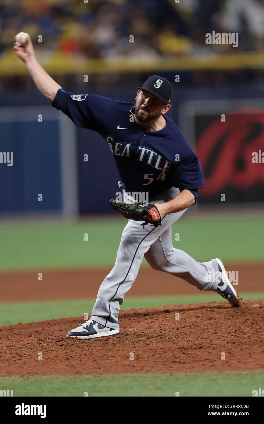 St. Petersburg, FL USA; Seattle Mariners relief pitcher Dominic Leone ...