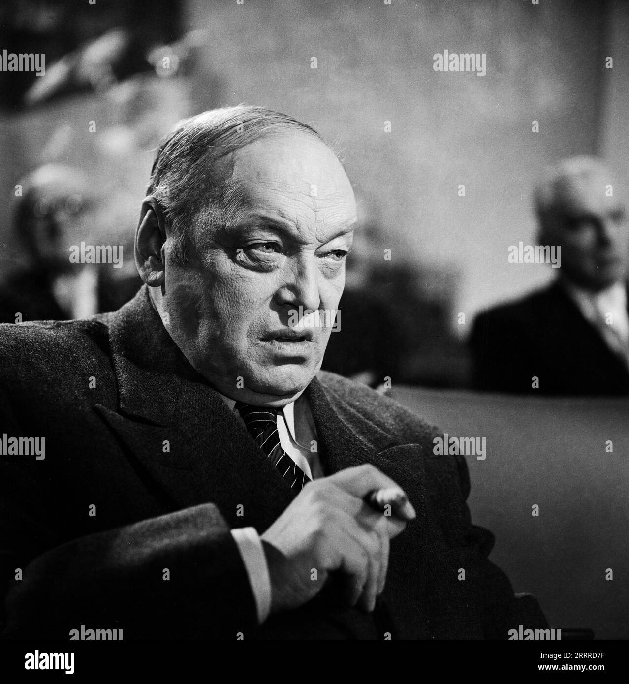 Sturm im Wasserglas, Spielfilm nach dem Bühnenstück von Bruno Frank ...